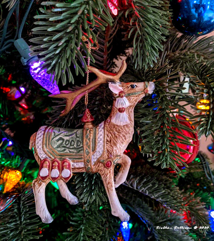 Reindeer on my tree - bend branches